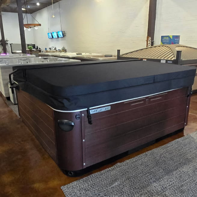 Super Covers 6''/4'' taper Pre 2022 Bullfrog Spas – ClearTub